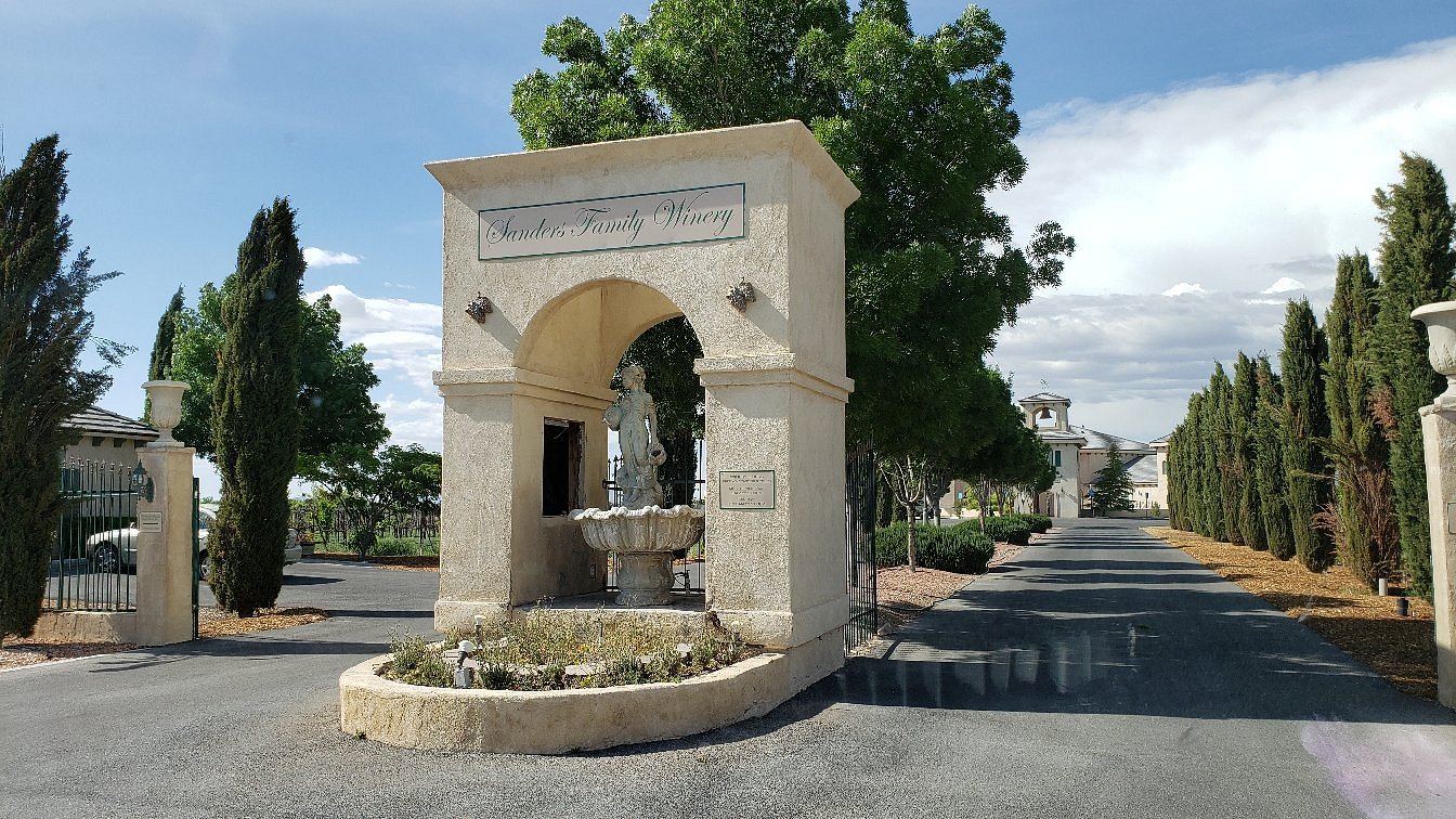 Gallery – Sanders Family Winery